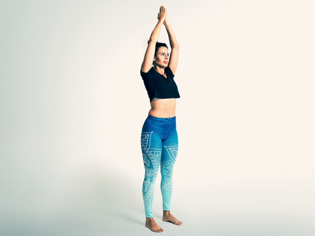 Upward Salute Pose (Urdhva Hastasana, Raised Hands Pose) - Gym Geek