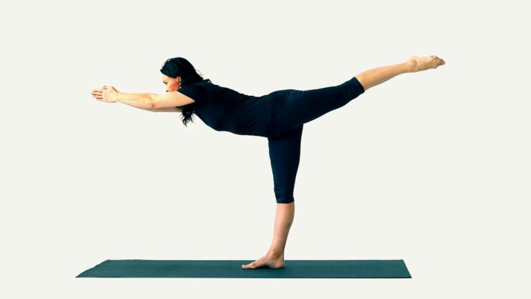 Warrior 3 Pose (Warrior III, Virabhadrasana III) - Gym Geek